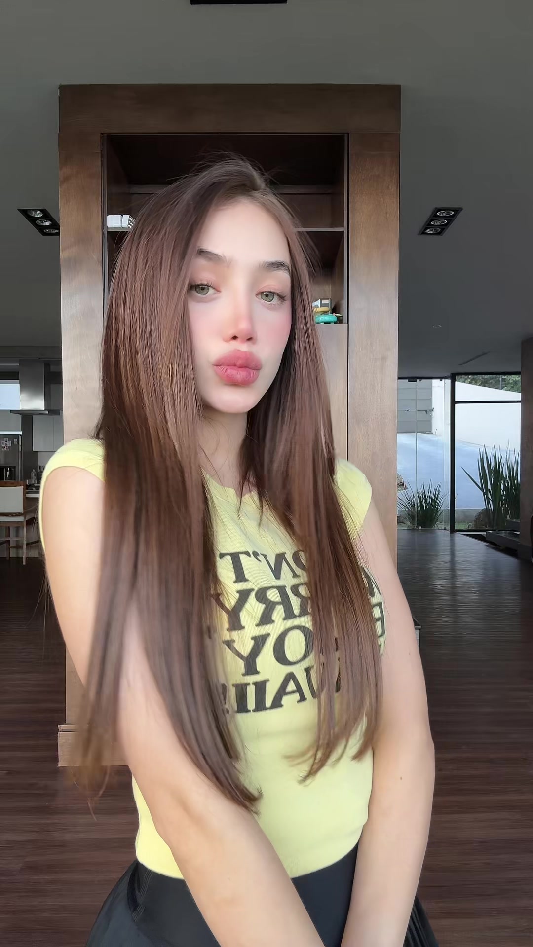 Dominik Armenta (@dominikarmentaoficial) - Urlebird