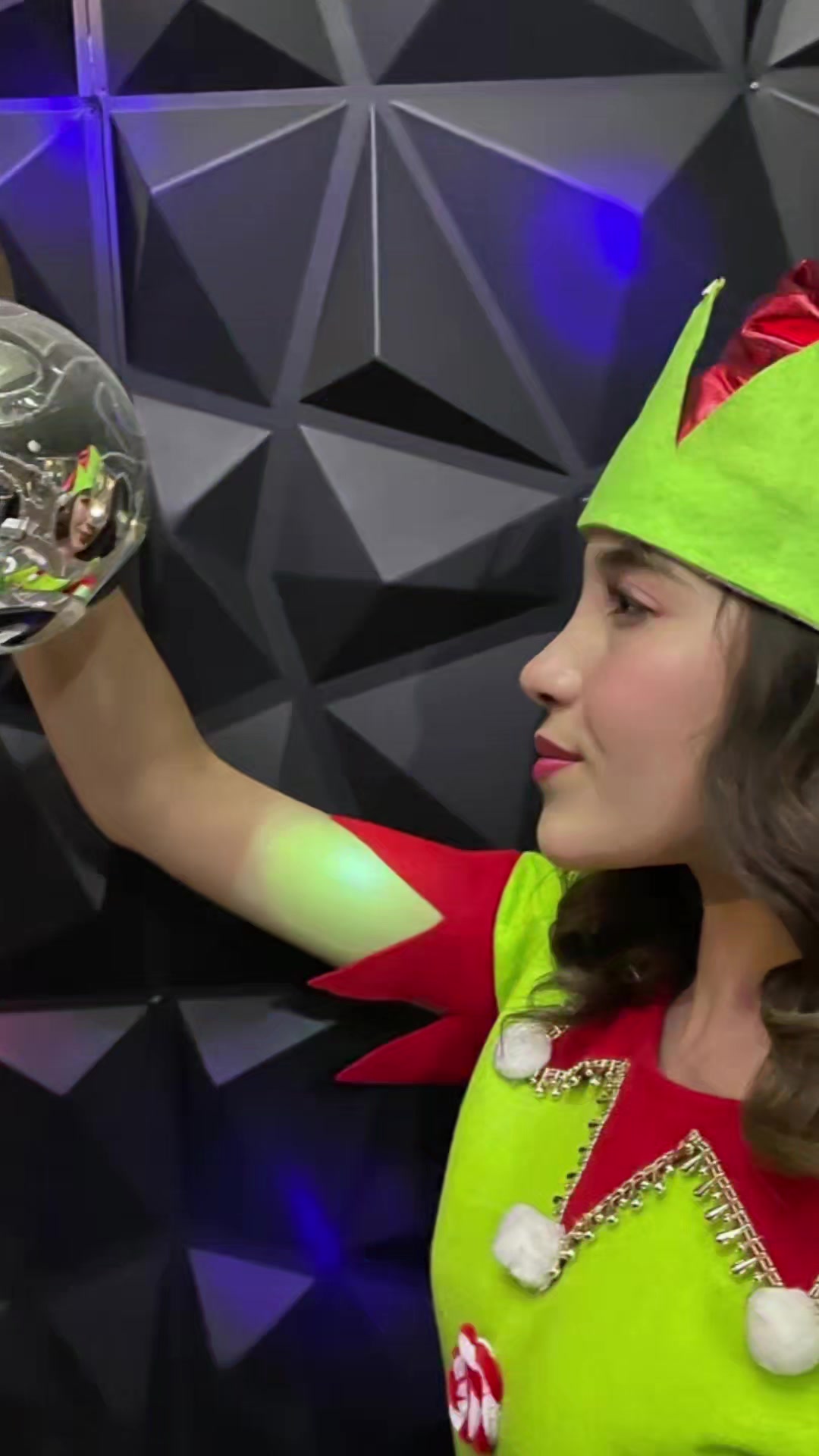 Andrea Montserrat Valdez (@andrea.montserrat72) - Urlebird