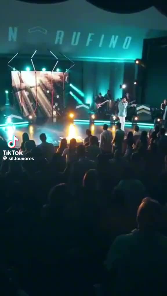 Priscila Fátima (@priscilafatima599) - Urlebird