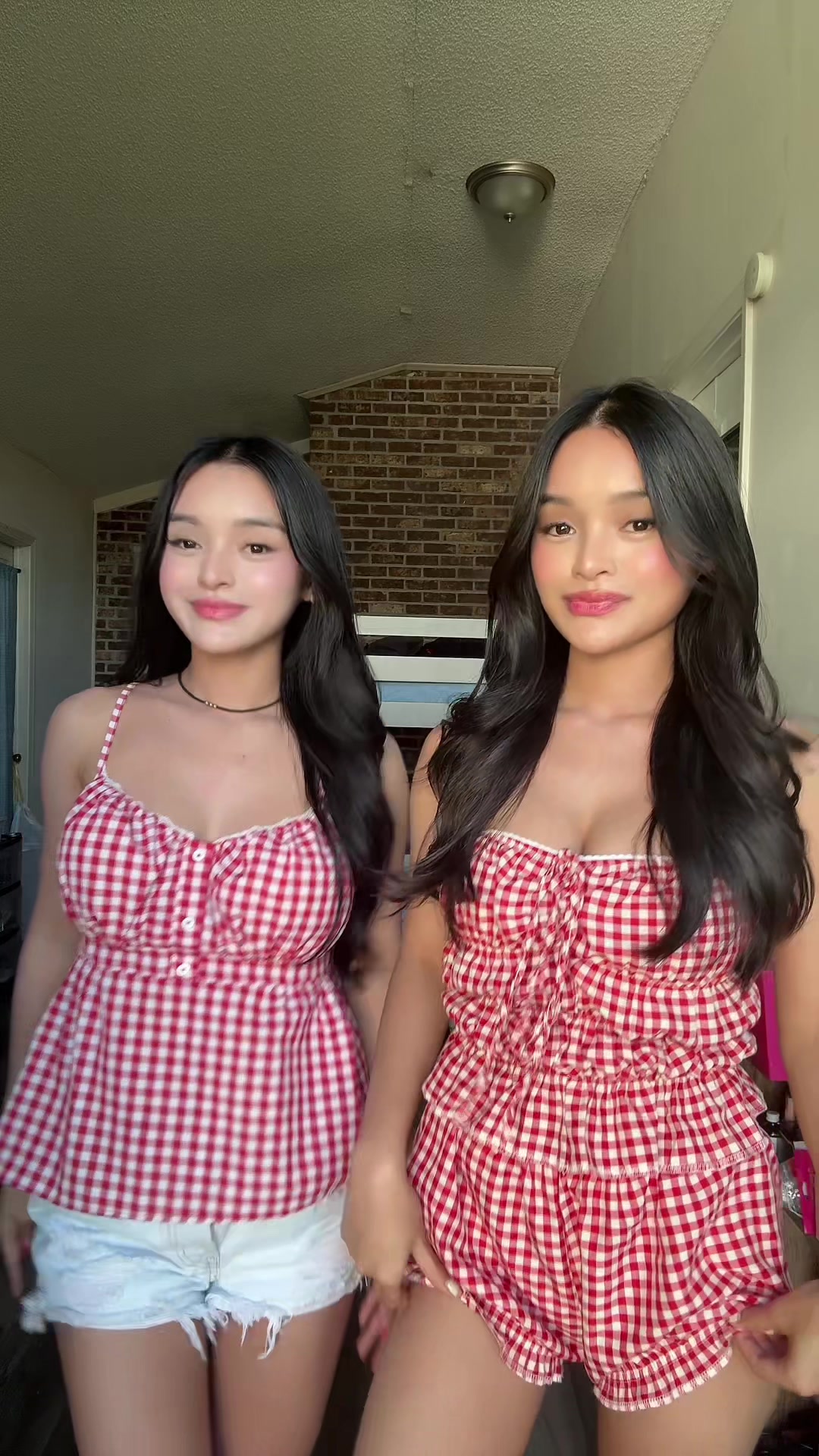 bing bong 🧏🏻‍♀️ #fyp #fabetwinz | aicyandtrisha (@fabetwinz)