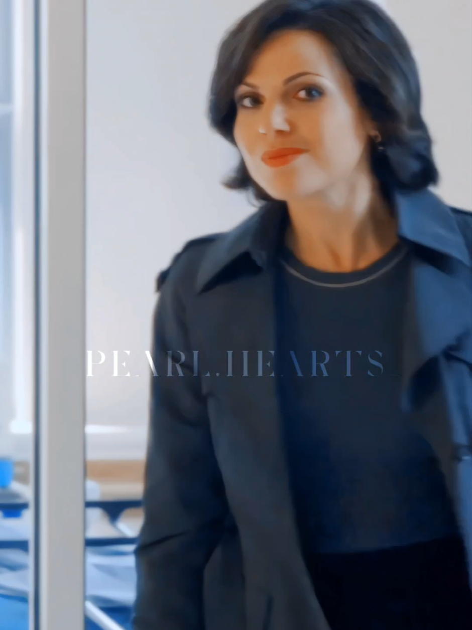 My first try of this dance but I | Evi 🌺 (@littlebirdevi)