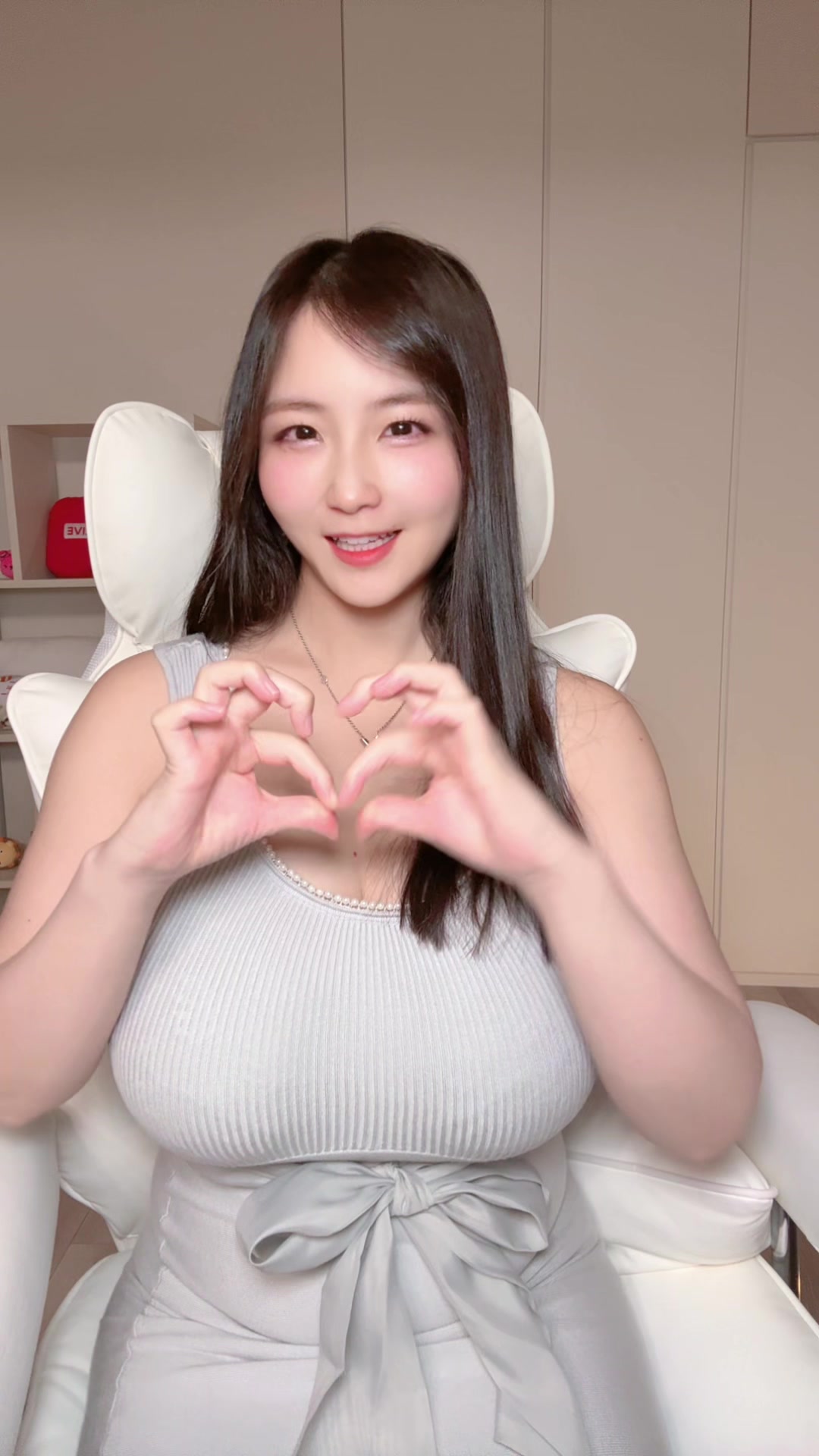 あきえんぴつ ️🥚 (@akienpitsu) - Urlebird