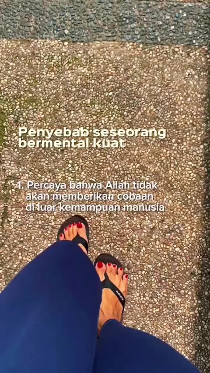 Momi Itha (@momi_itha) - Urlebird