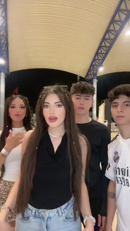 Naya Asad 🎀 (@naya_asad1) - Urlebird