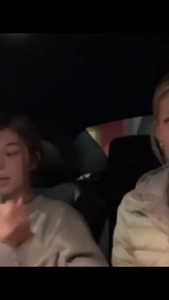 Girls Burp In Car Burpgirl Burping Jj Belchingpage00
