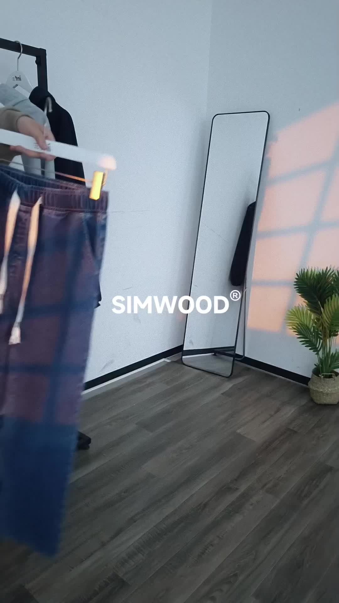 Simwood Sport Store (@simwood.sport) - Urlebird