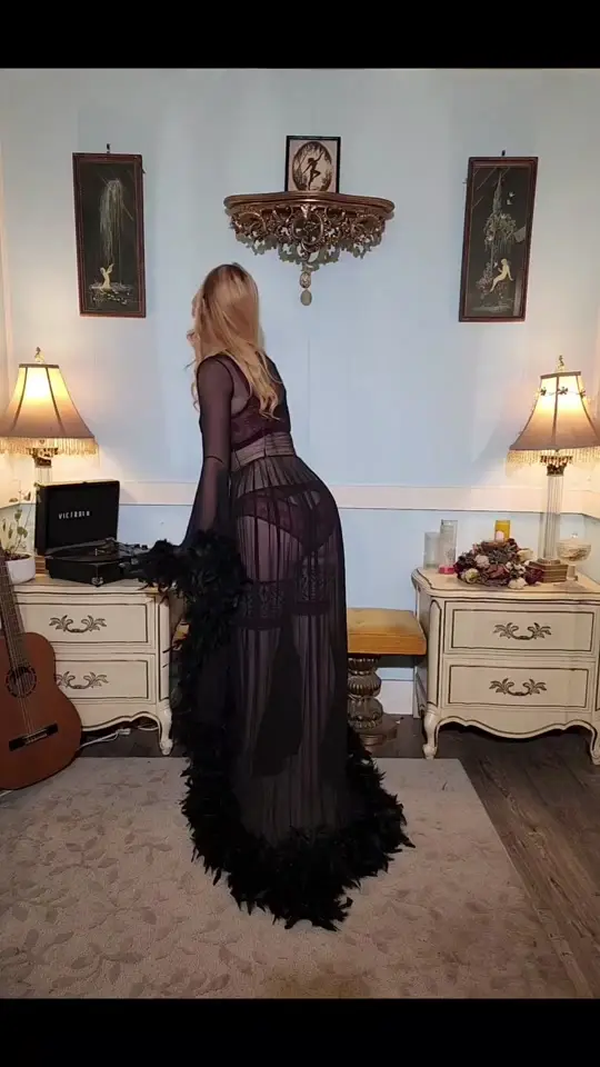 Dainty Rascal (@dainty.rascal.dancer) - Urlebird