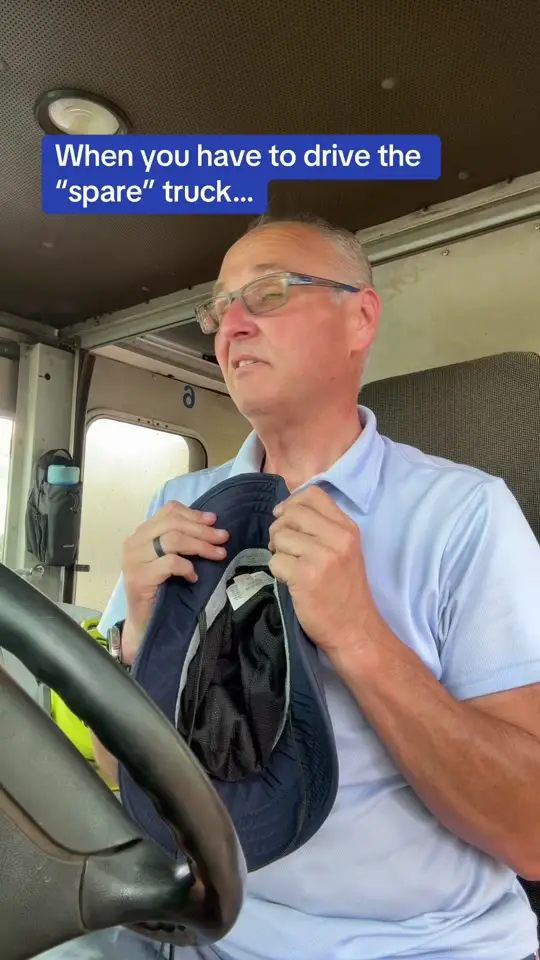 😫😫 #06 #asian | vee liette (@veeliette)