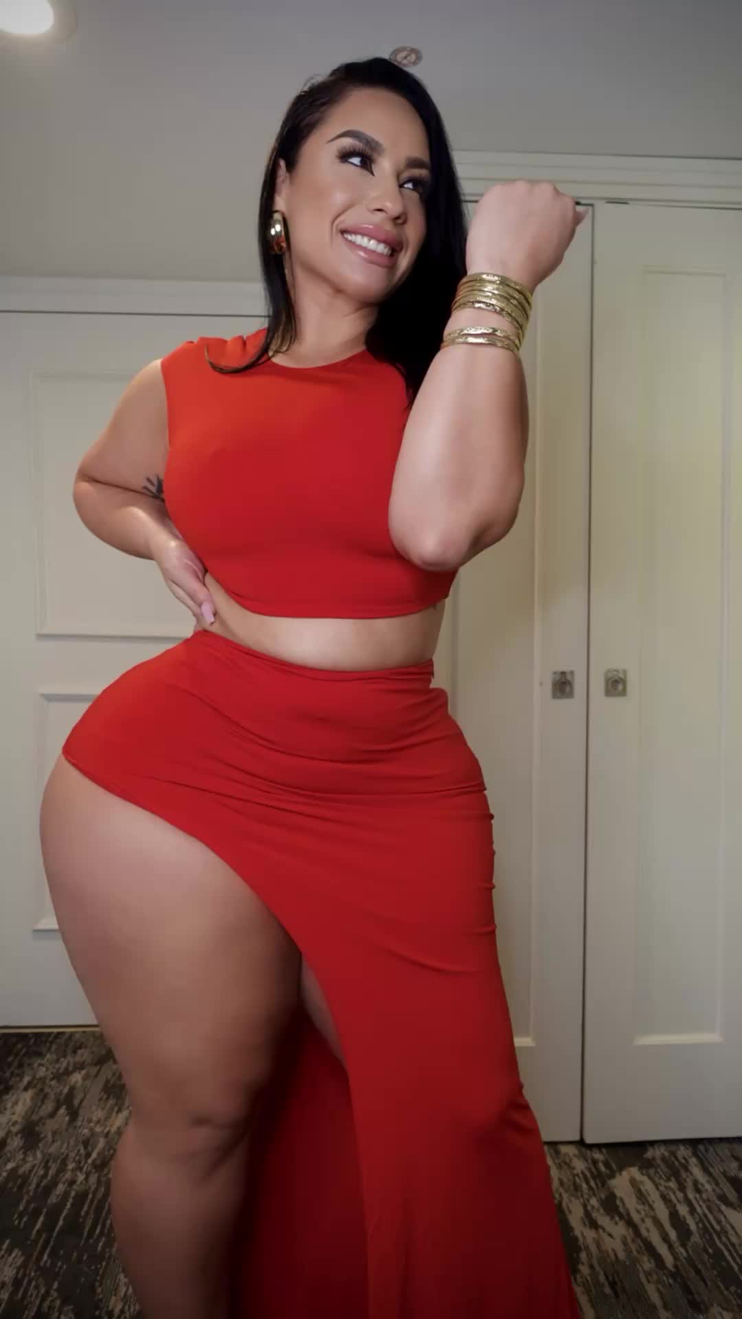 Selene Castle (@iamselenecastle) - Urlebird