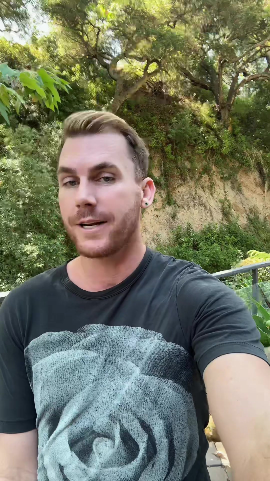 Tommy Alexander (@surferjock805) - Urlebird