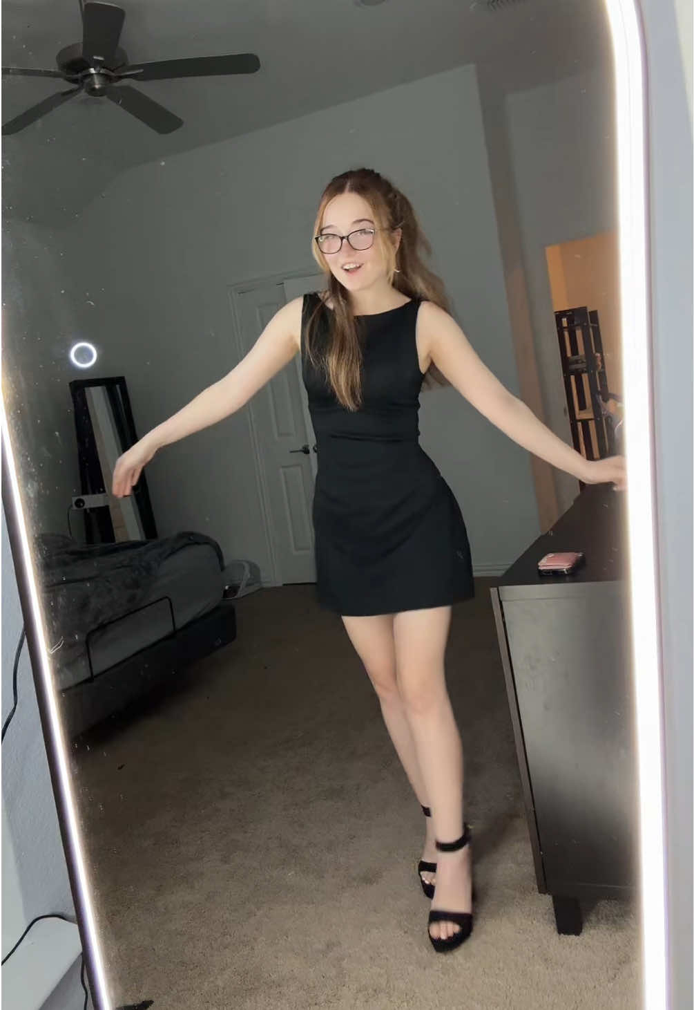 Does it count as a shower? | Kkasee_ (@kkasee_)