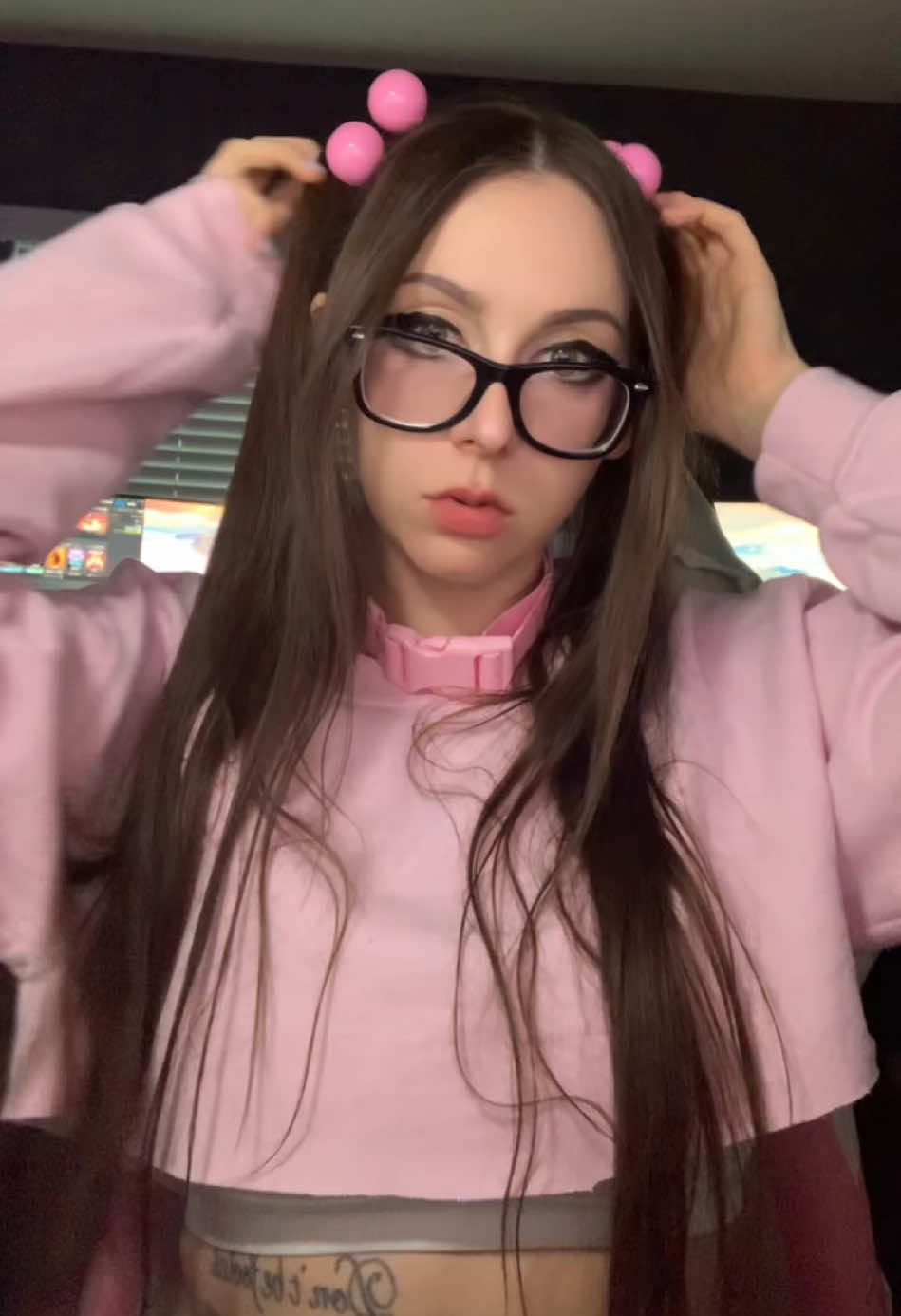 Luna C. Kitsuen (@lunackitsuen) - Urlebird