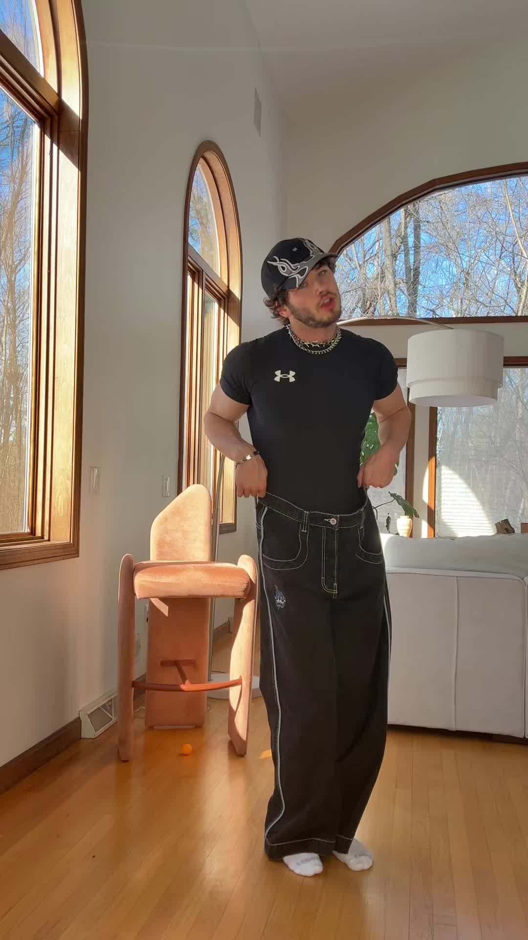 Conoce la historia detras de Bally👞 | Bellagio (@boutiquebellagio)