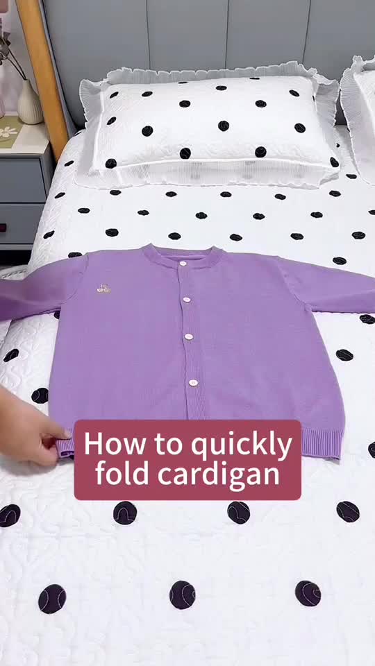 How to fold cardigan😆#cardigan | Homelifeforyou (@homelifeforyou__)