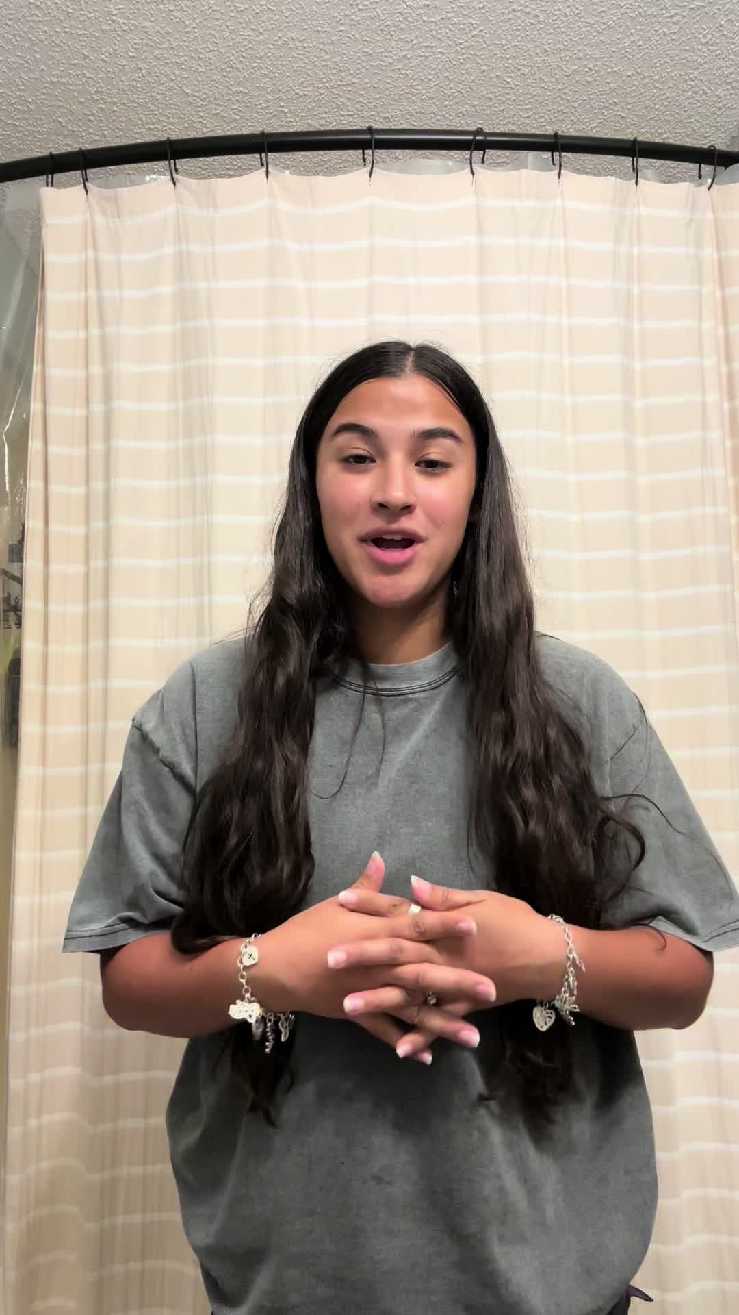 Realistic Berry Avenue Body Tutorial | Caroline Estelle || Shop 🛍️ ...