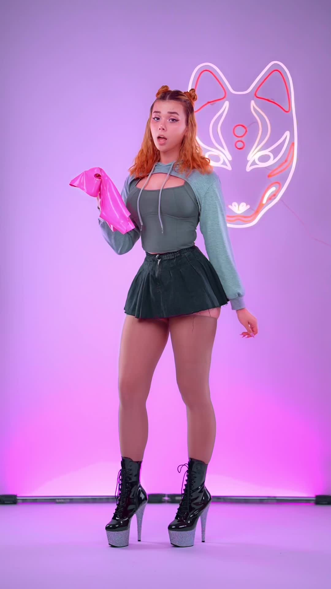 luna_kitsune_cosplay (@luna_kitsune_cosplay) - Urlebird