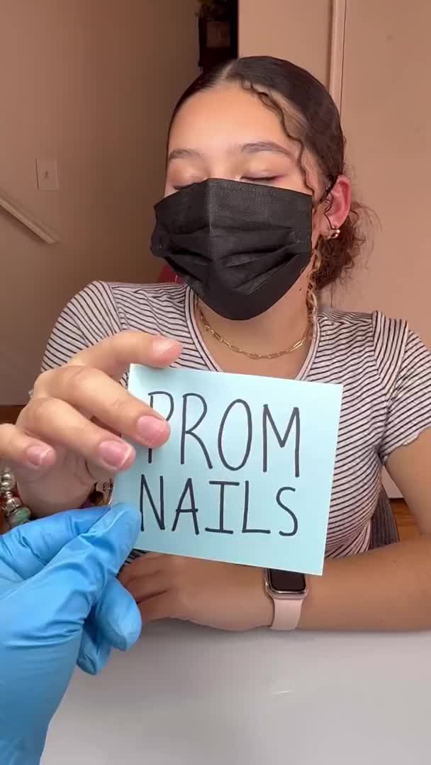 Lucy chan 🇵🇹 (@lucilychan) - Urlebird