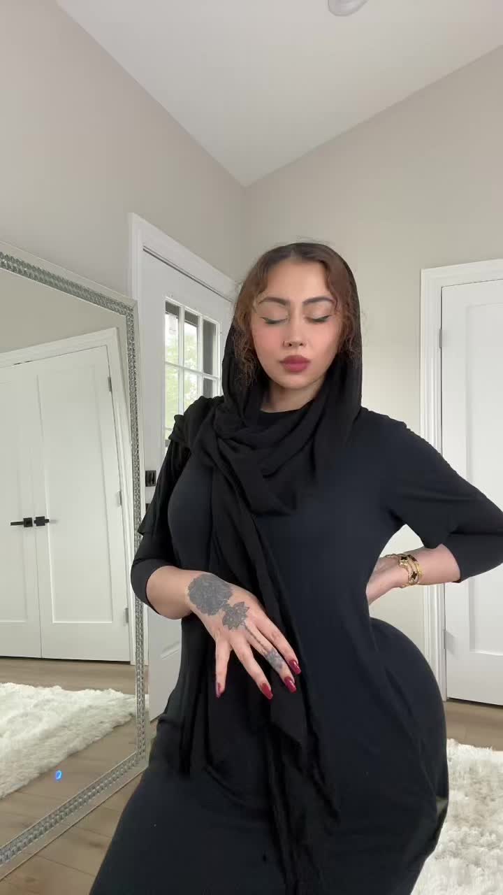 #foryoupage | indian babydoll (@mssethi.ss)