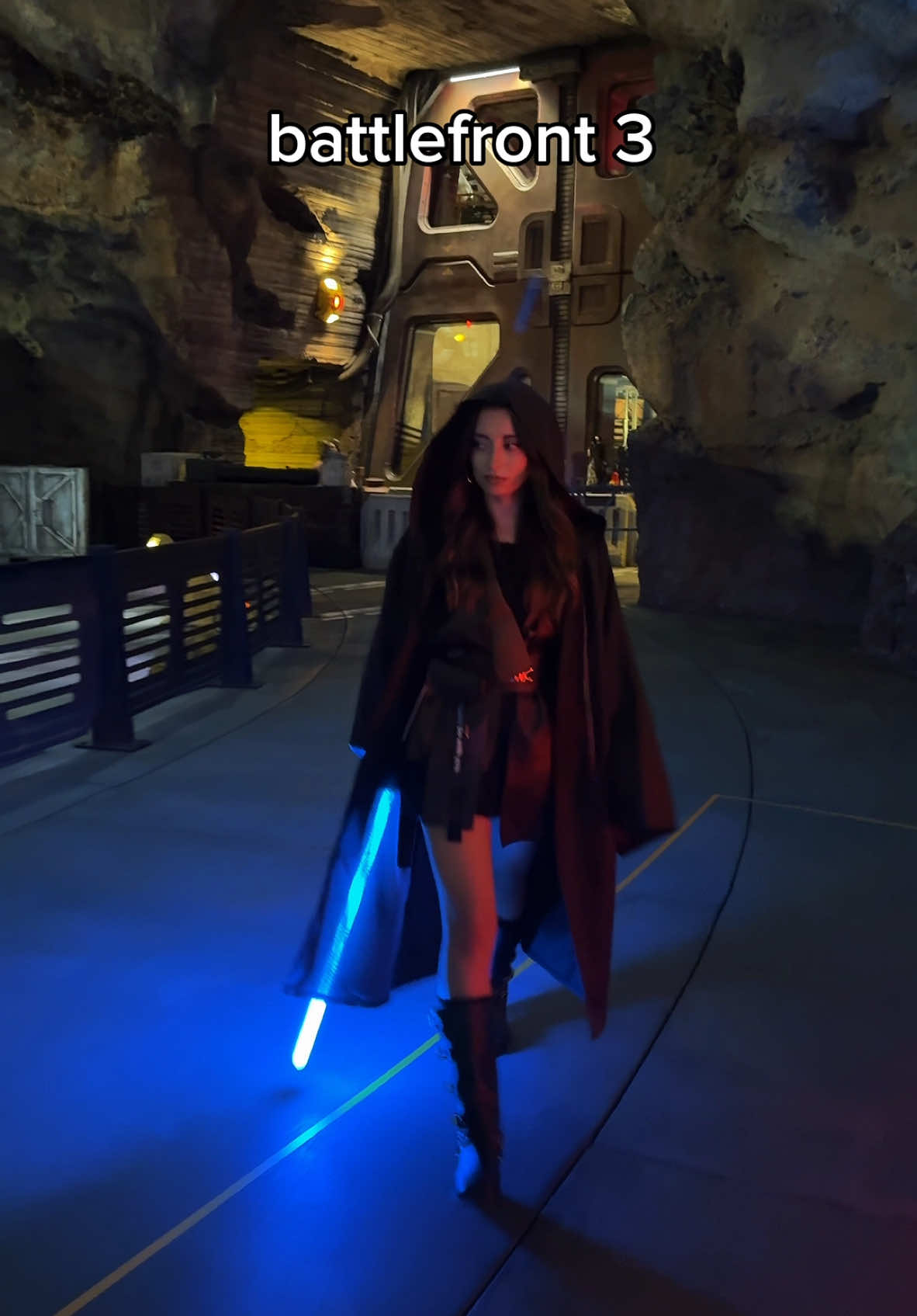 Léa Martinez (@slayeas) - Urlebird