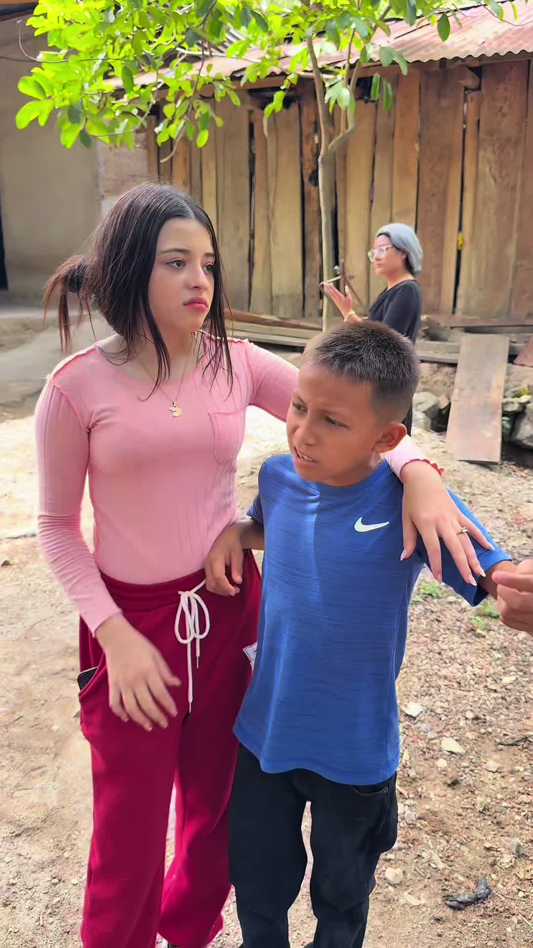 ¿Quien es el pollito? 😂🤣 @condesa044 | EL PAPAYIN (@elpapayinoficial)