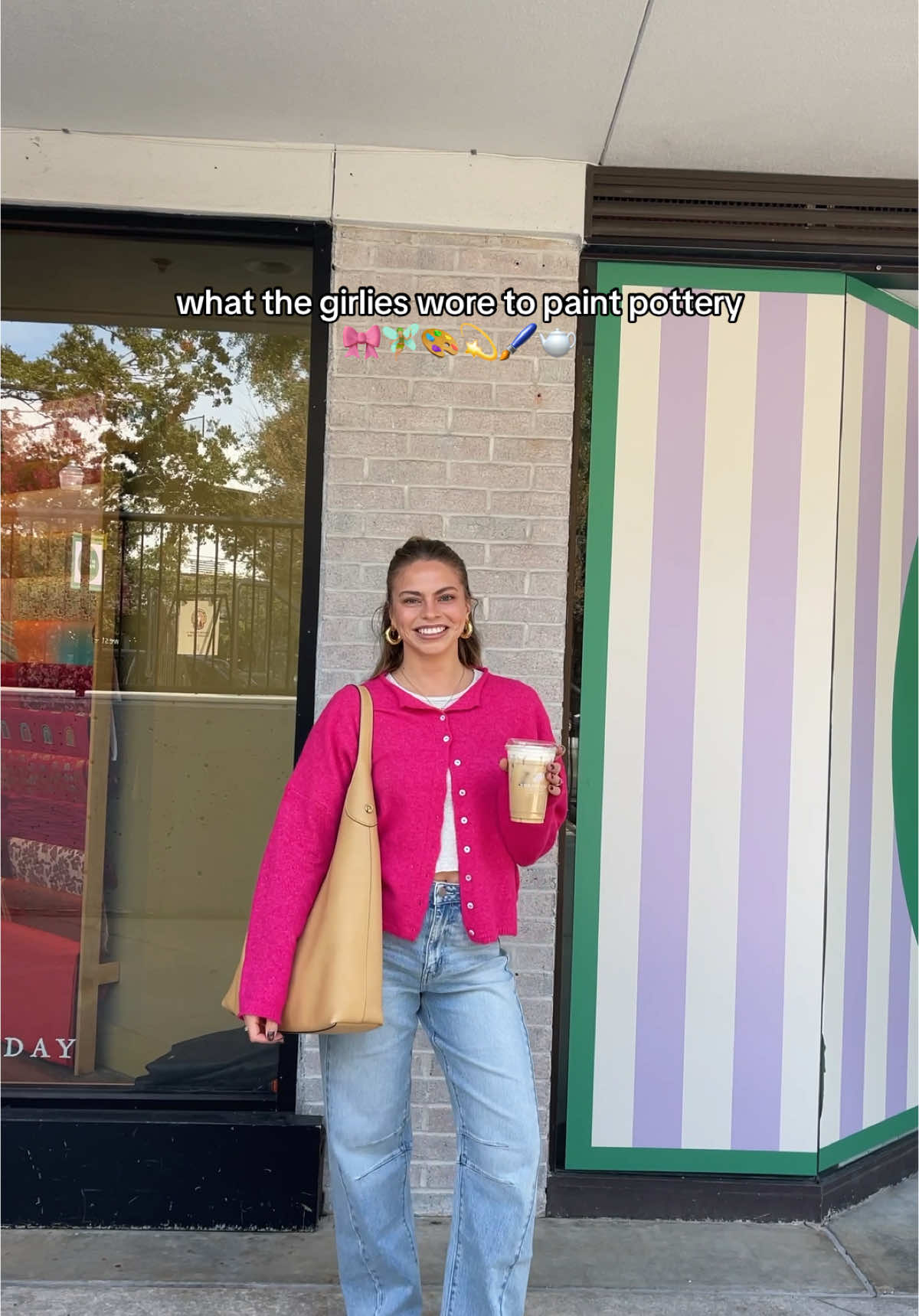 OOTD to paint pottery w the girls 🎀💫👏🏼🧸 | Cass Spinelli (@cass.spinelli)
