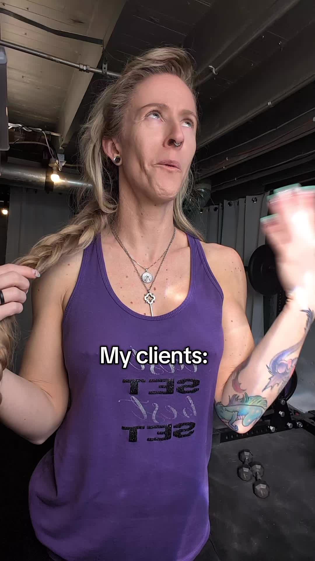 Carmilla_Vess (@carmilla_vess) - Urlebird