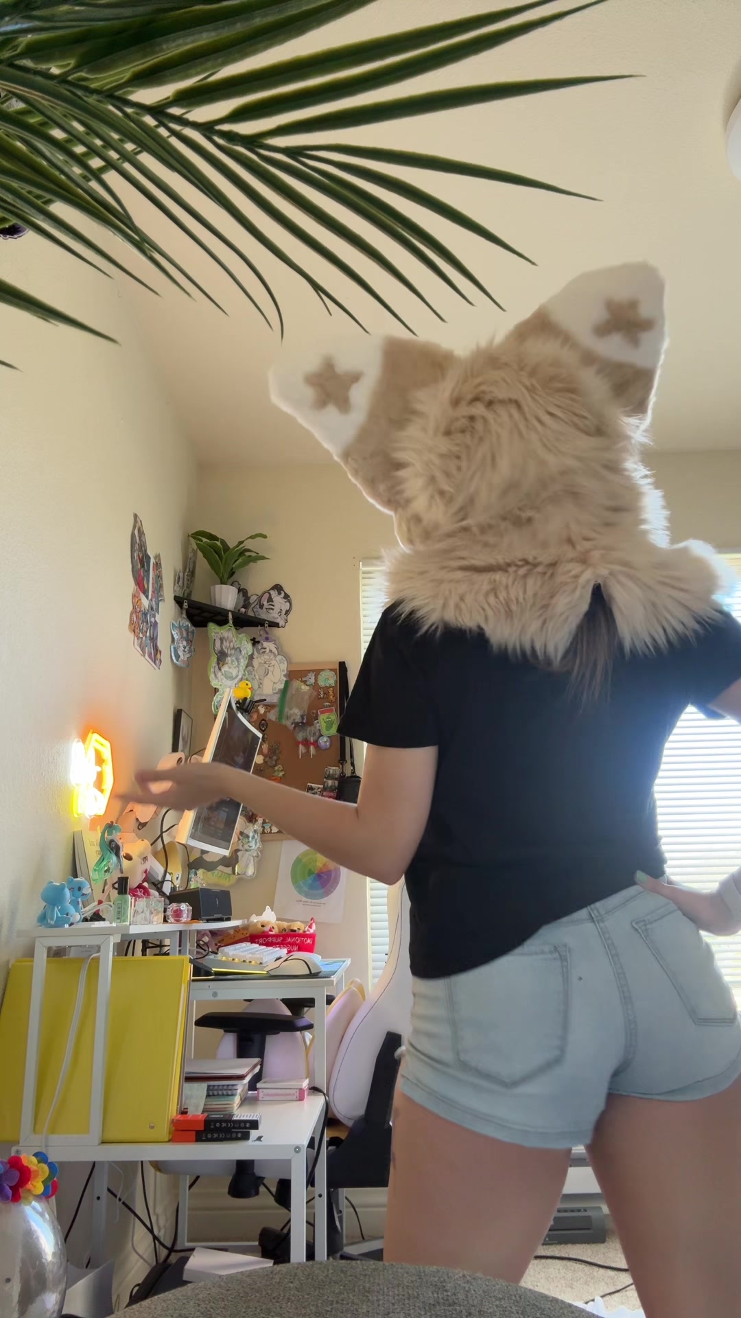 😊😊😊 | redpookypanda (@redpookypanda)