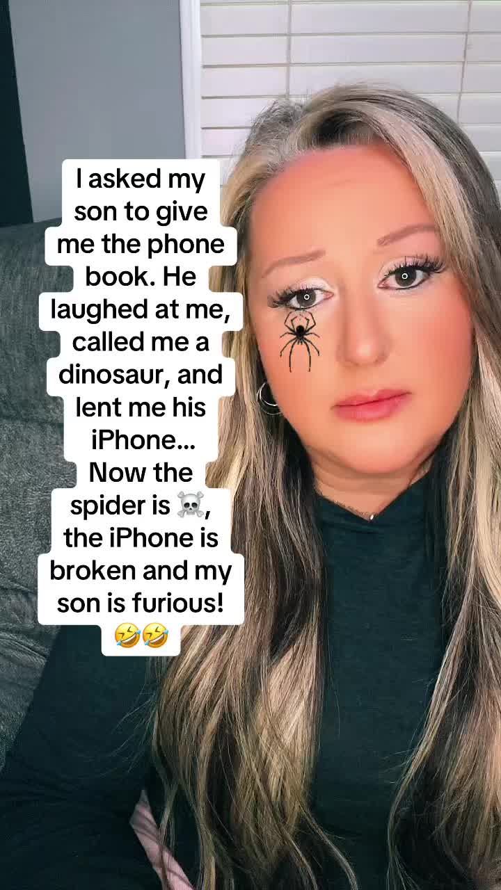 MINDI NICOLE (@mindinicole26) - Urlebird