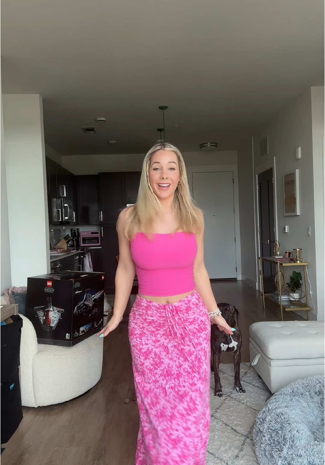 ash :) (@ashleyylreyy) - Urlebird