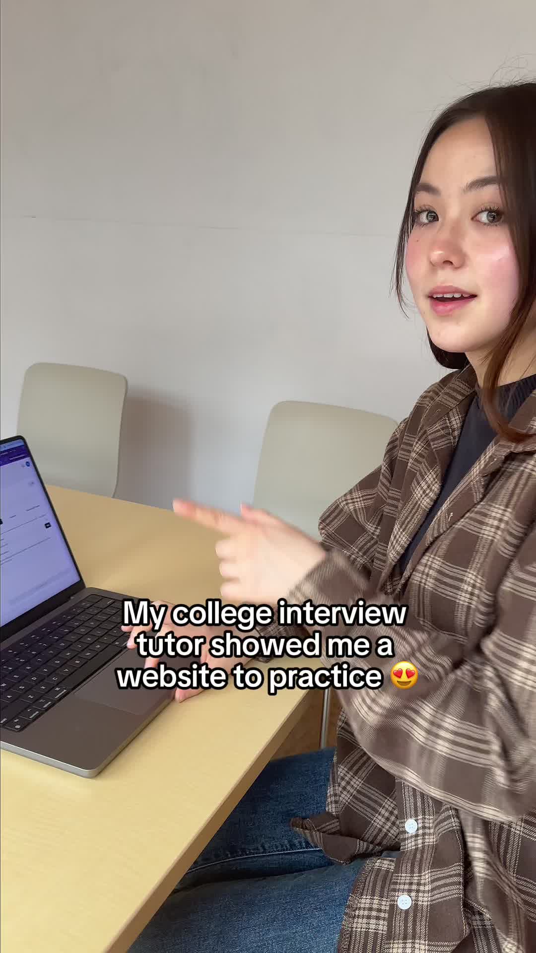 admisist (@admisist) - Urlebird