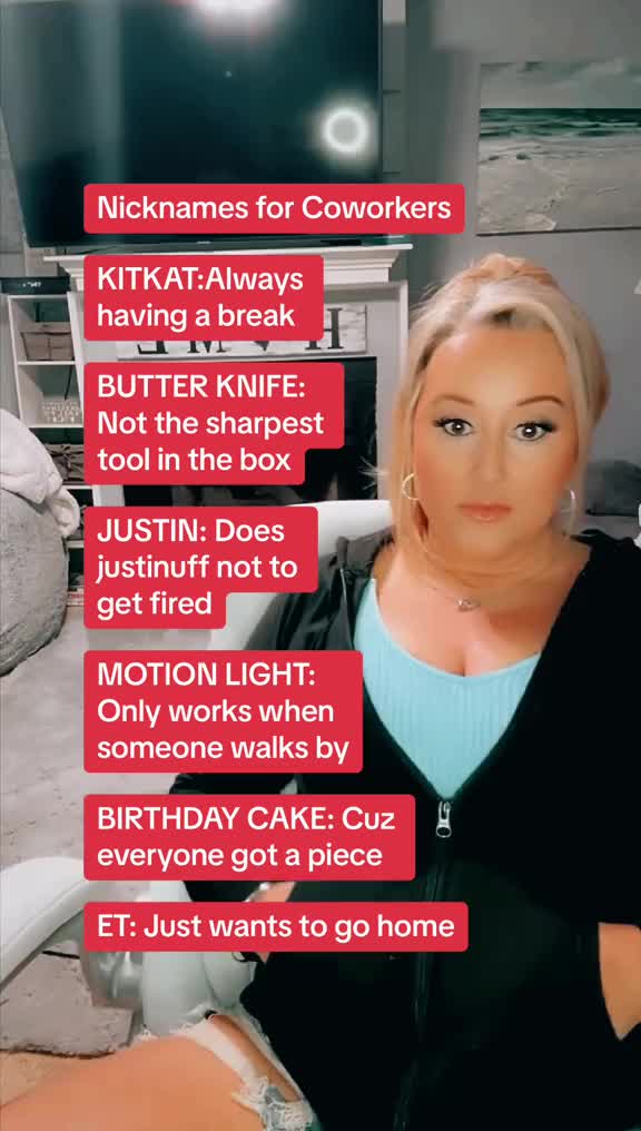 MINDI NICOLE (@mindinicole26) - Urlebird