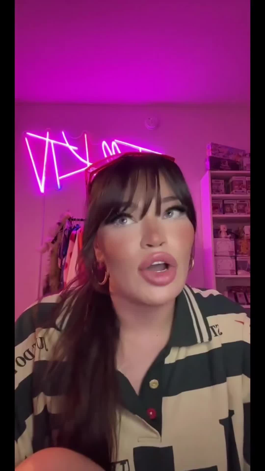 Tillyktv (@tillyktv) - Urlebird