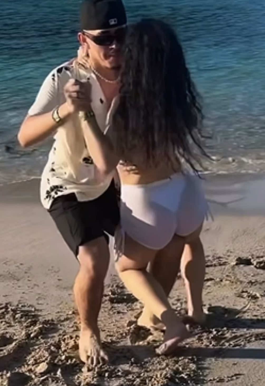 My new animation | Mango Pablo🥭 (@mangopablo)