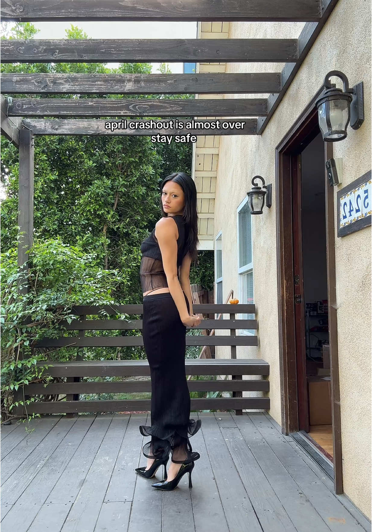 the gym & music has helped my | KR (@kalieghhn)