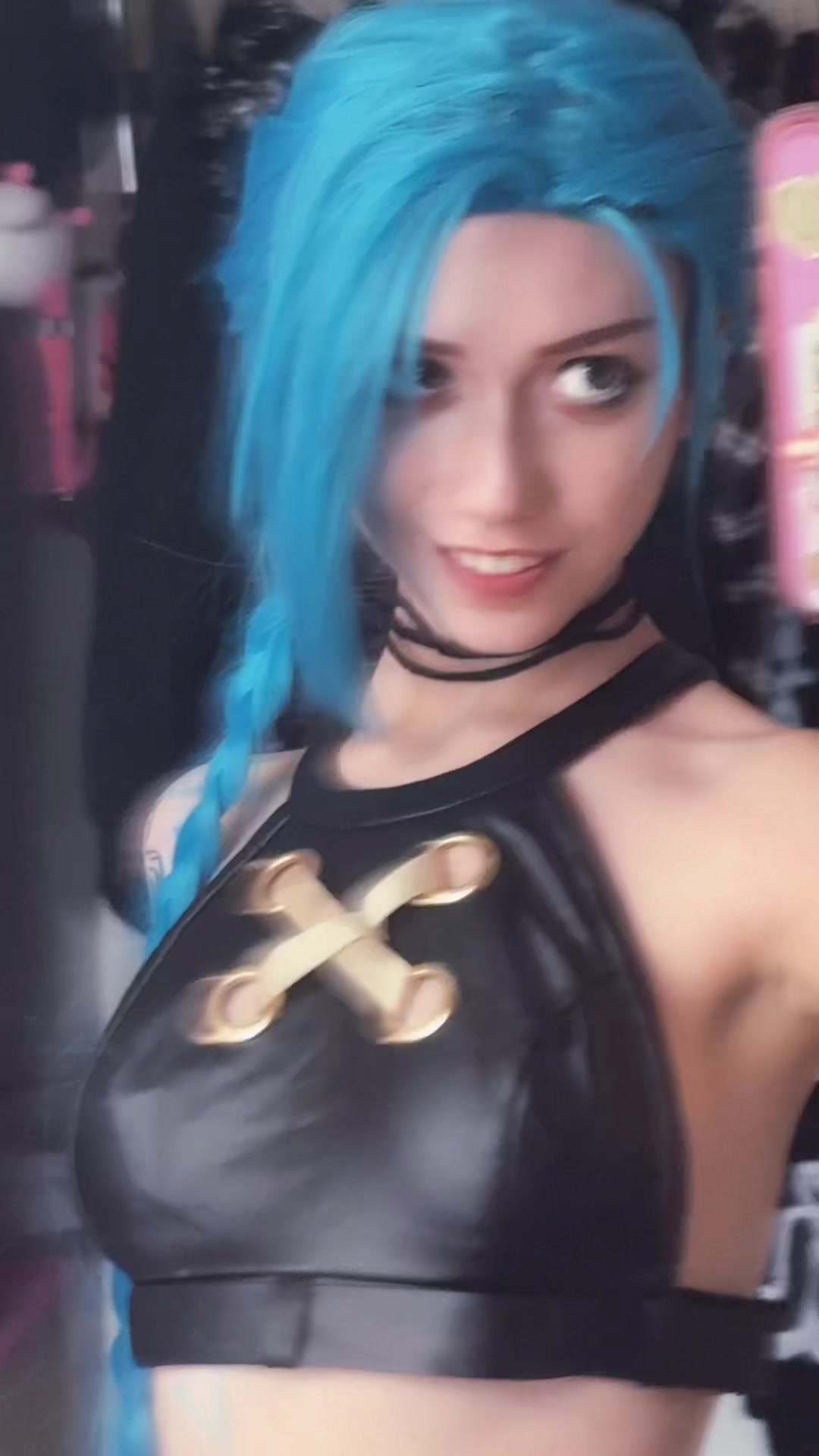 Jade (@iluvmeww) - Urlebird