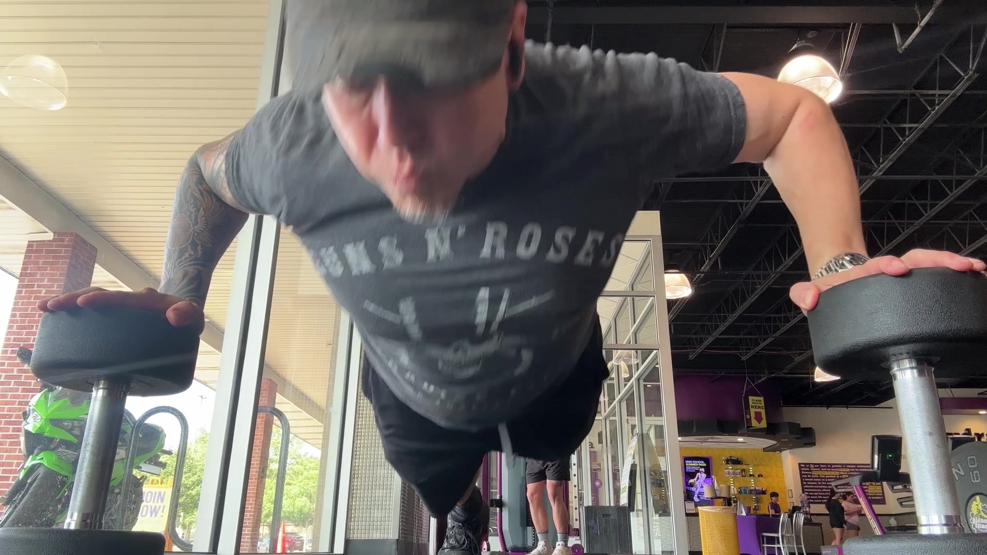 Sleeperkid (@sleeperkidsworld) - Urlebird