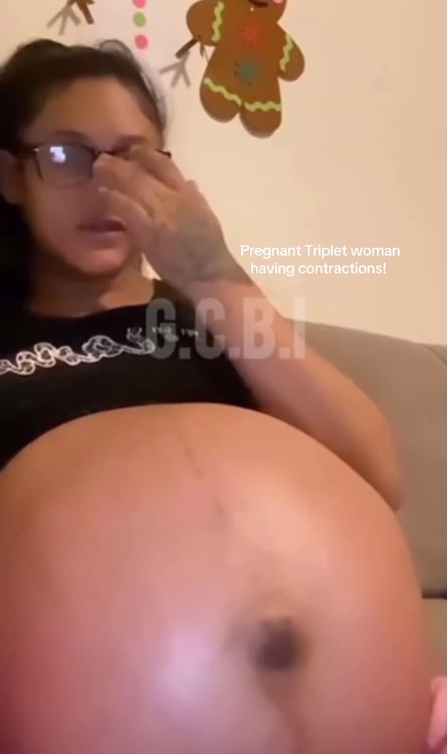 Huge Triplet experiences contractions | Pregnant Hub (@pregnanthub)