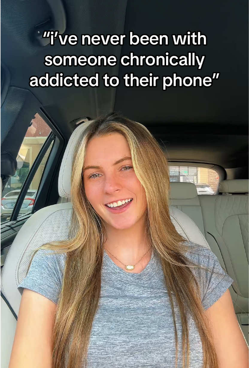 Lexi Smith (@itslexismith) - Urlebird