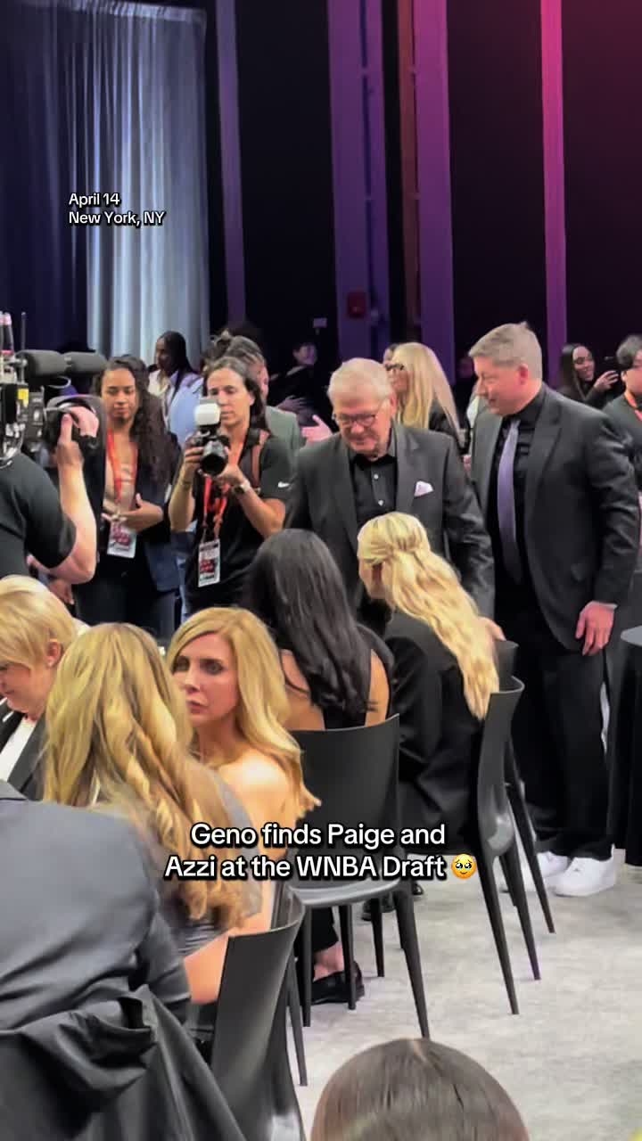 What a sweet moment! Geno finds Paige | TODAY Show (@todayshow)