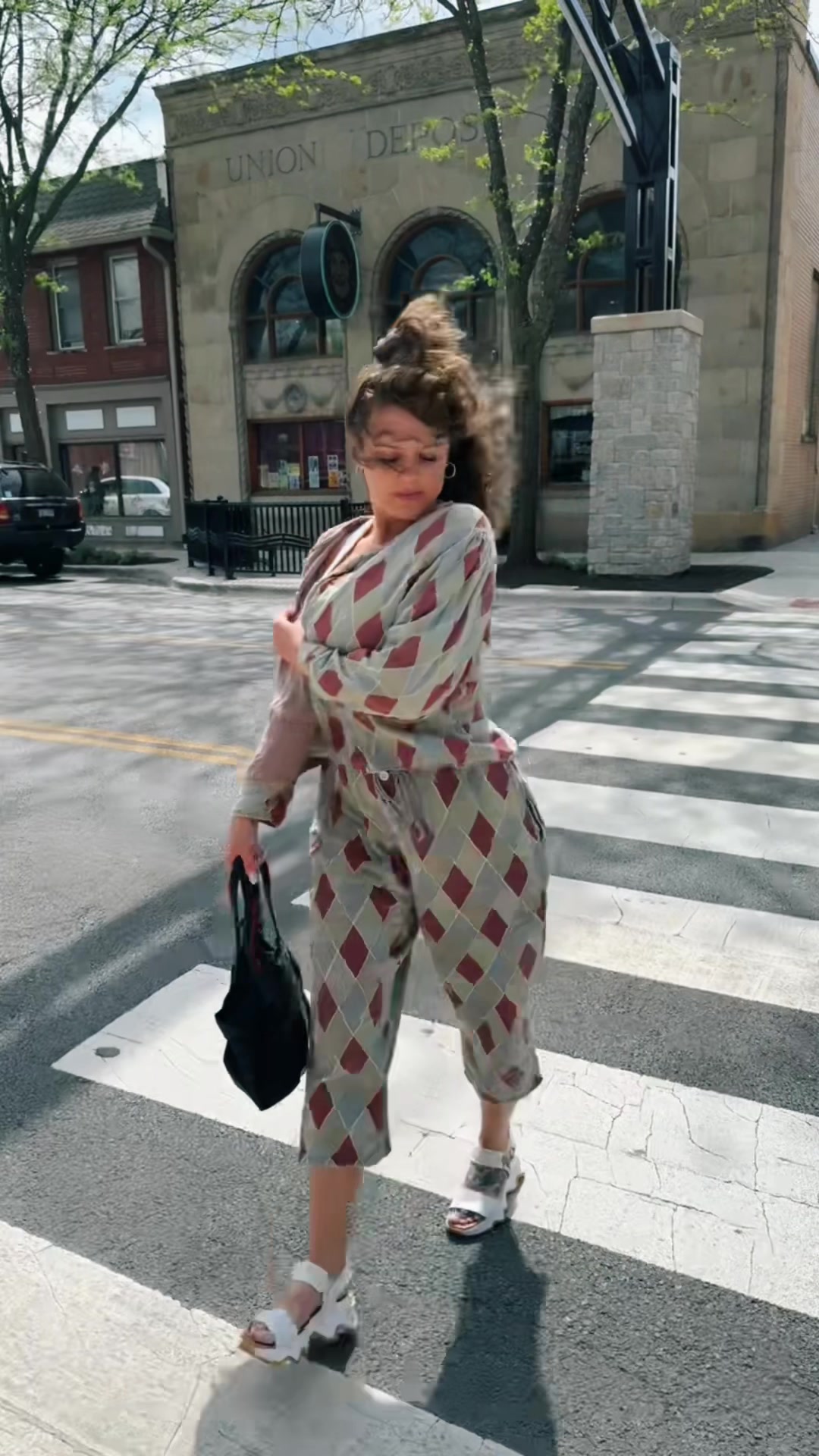 Margo (@margopov) - Urlebird