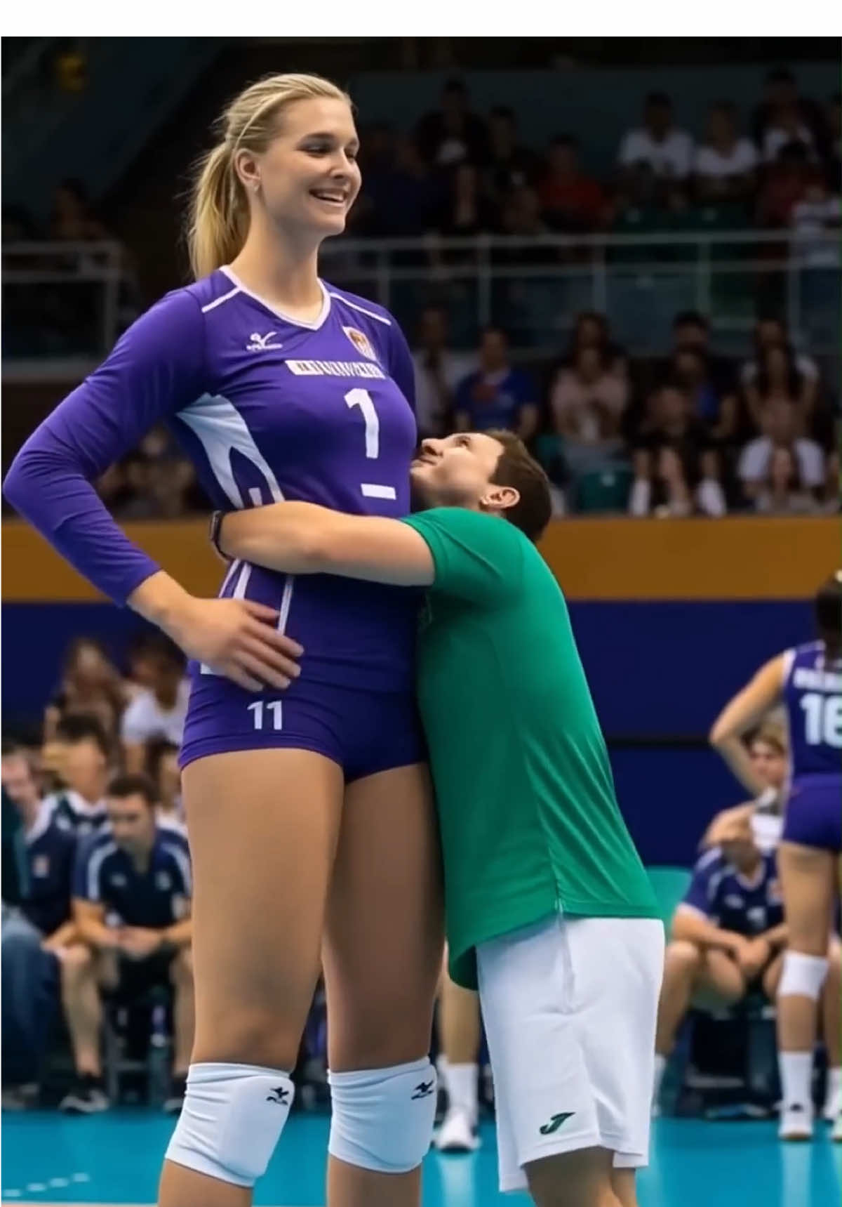 World's tallest female volleyball | Cordairo Dodier (@cordairododie)