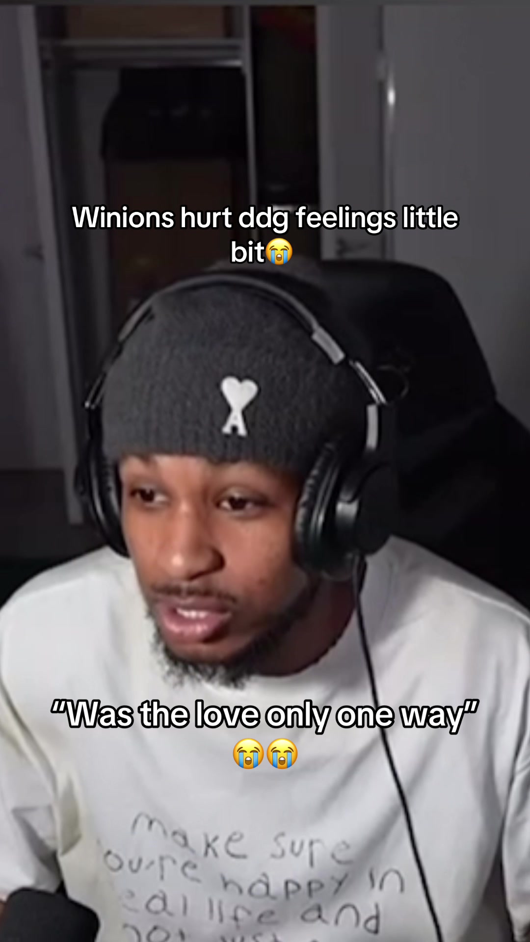 Grab a chair and try this beginner | Petra Genco (@petragenco)