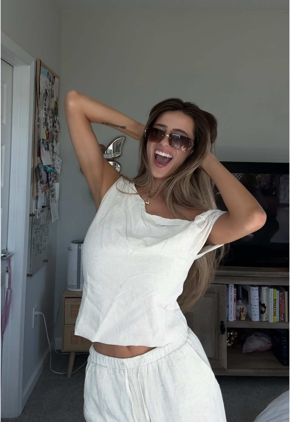 Mads (@hadelinemope) - Urlebird