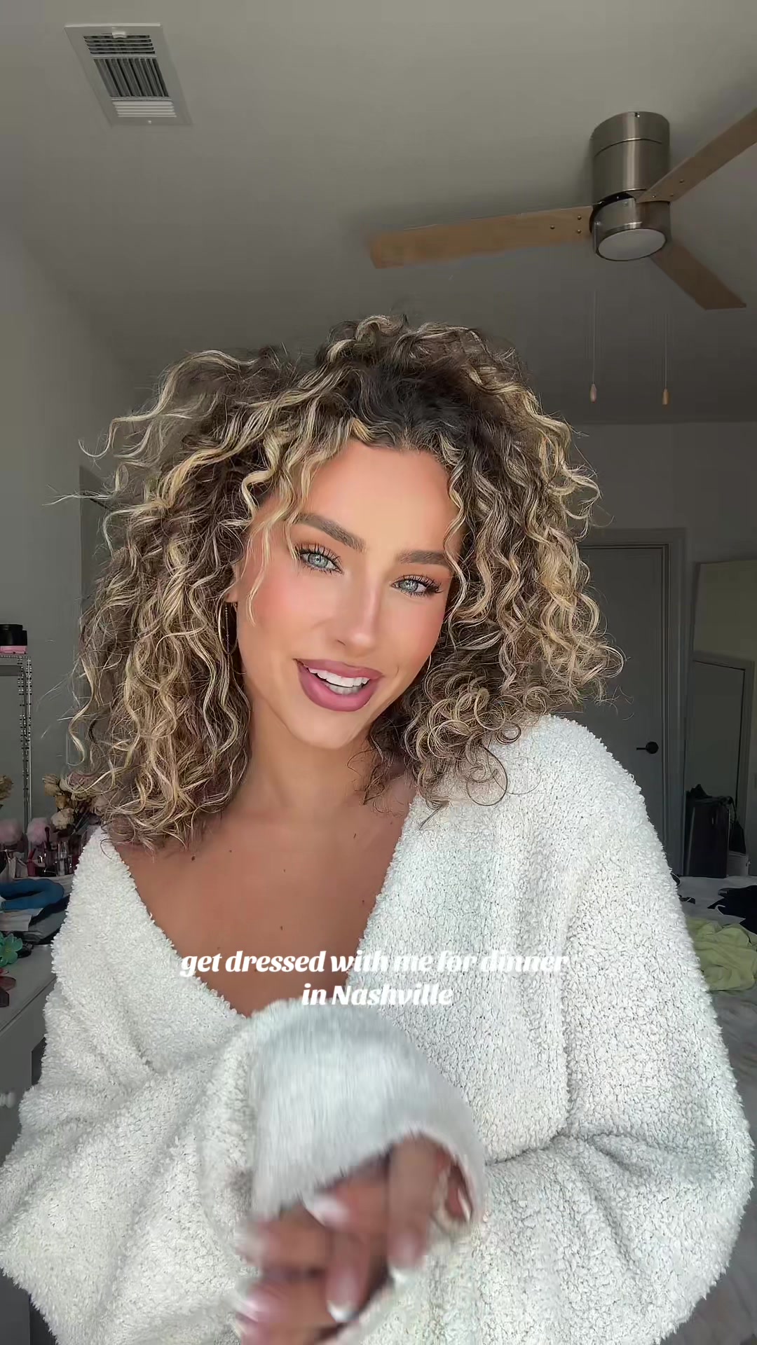 this outfit is so off brand but I love | Gia Duddy (@omgiaaa)