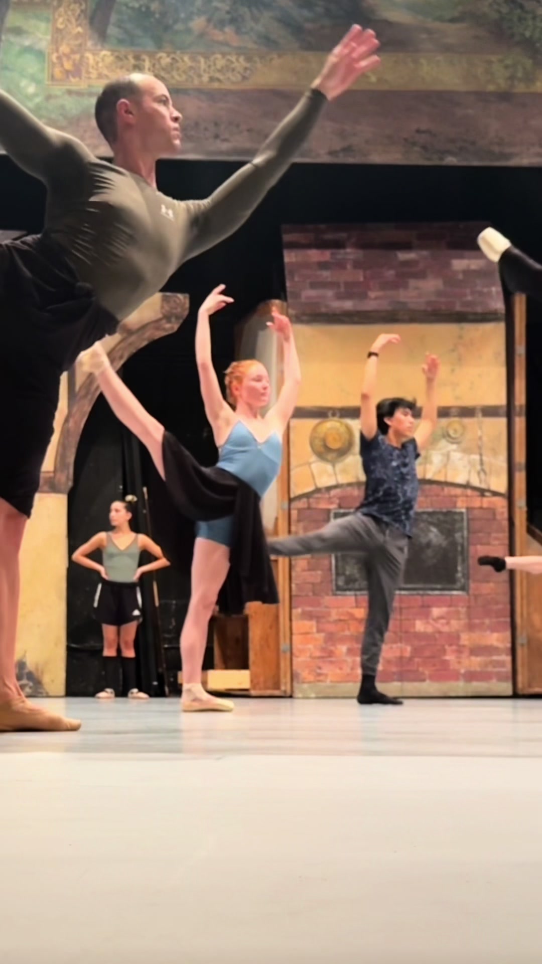 Scrap yard tour featuring my theme song | Scrap & Pallet Man ...