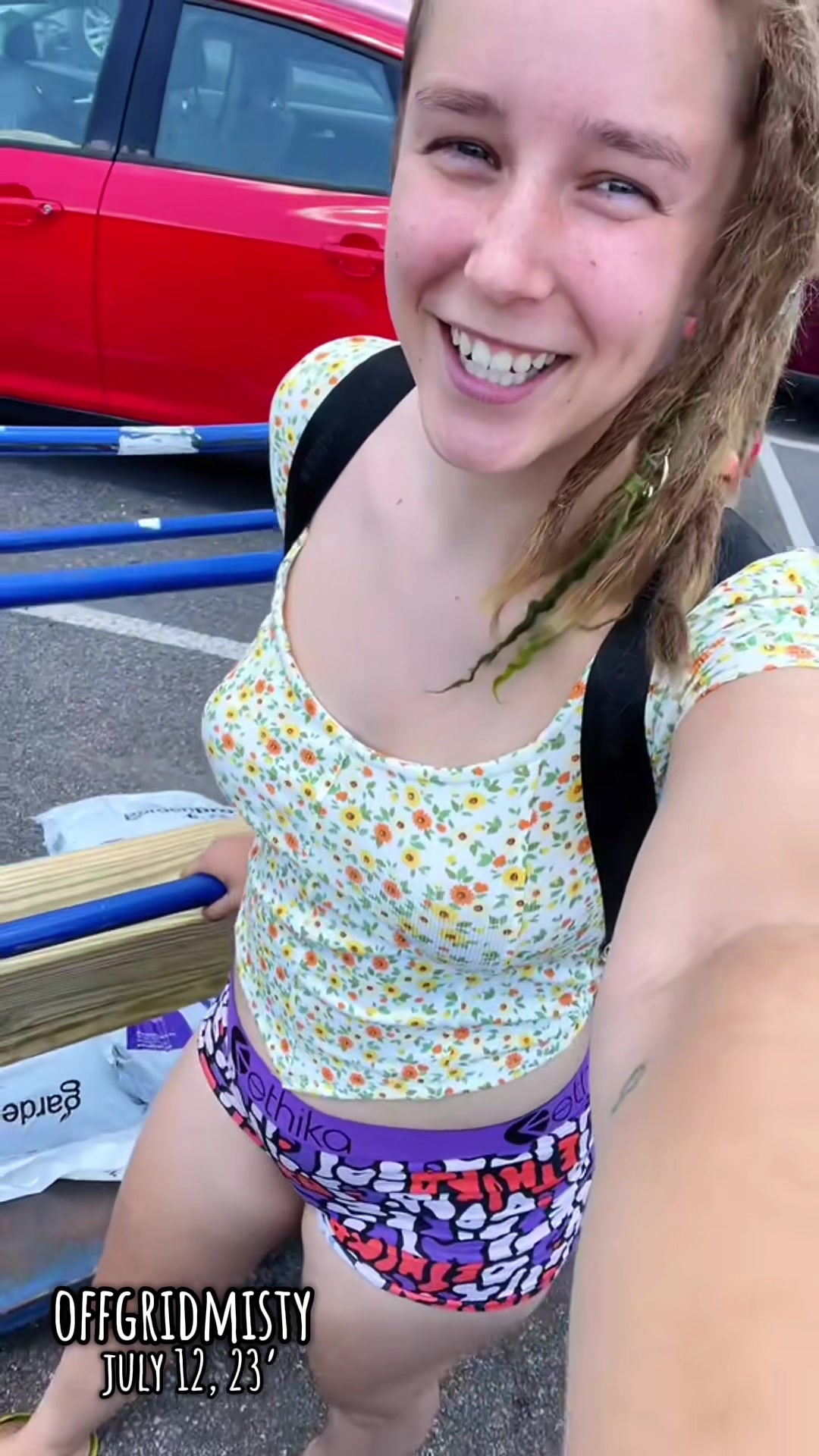 Off Grid Misty (@offgridmisty) - Urlebird