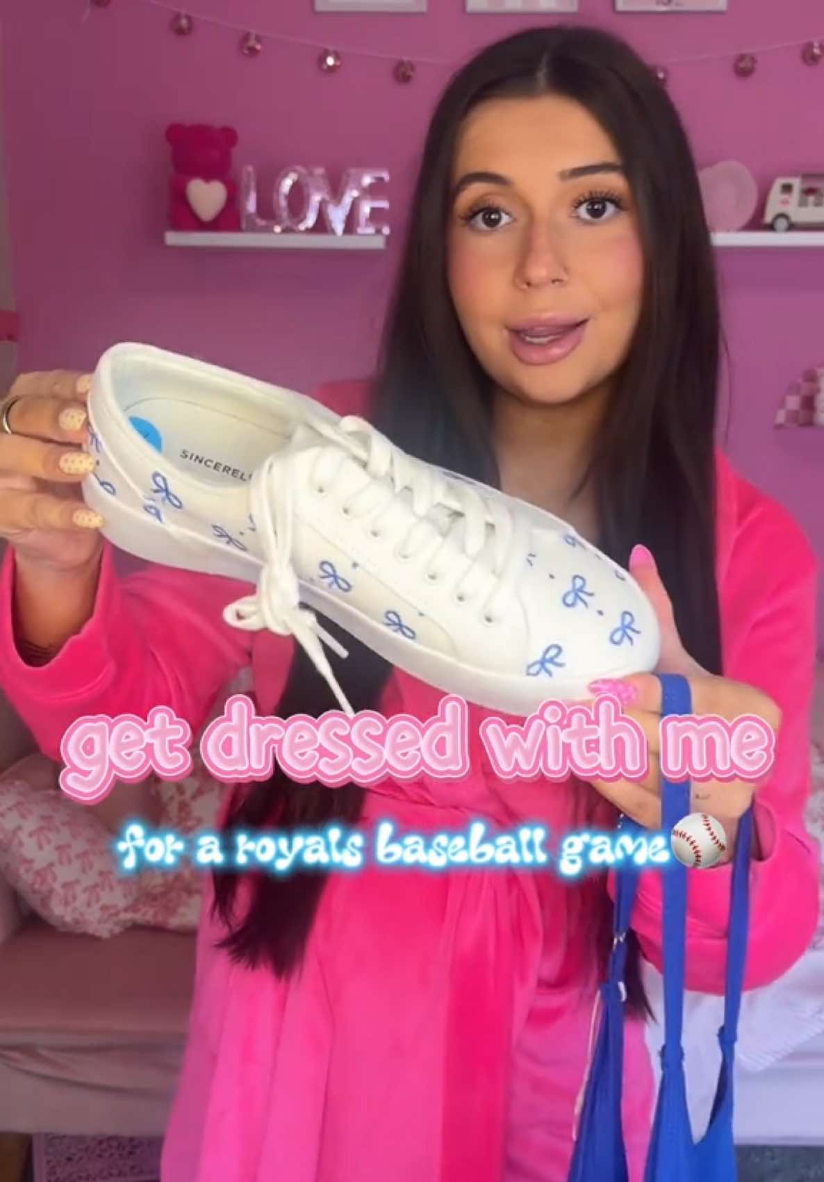 tecca | em sant (@emily_santtt)