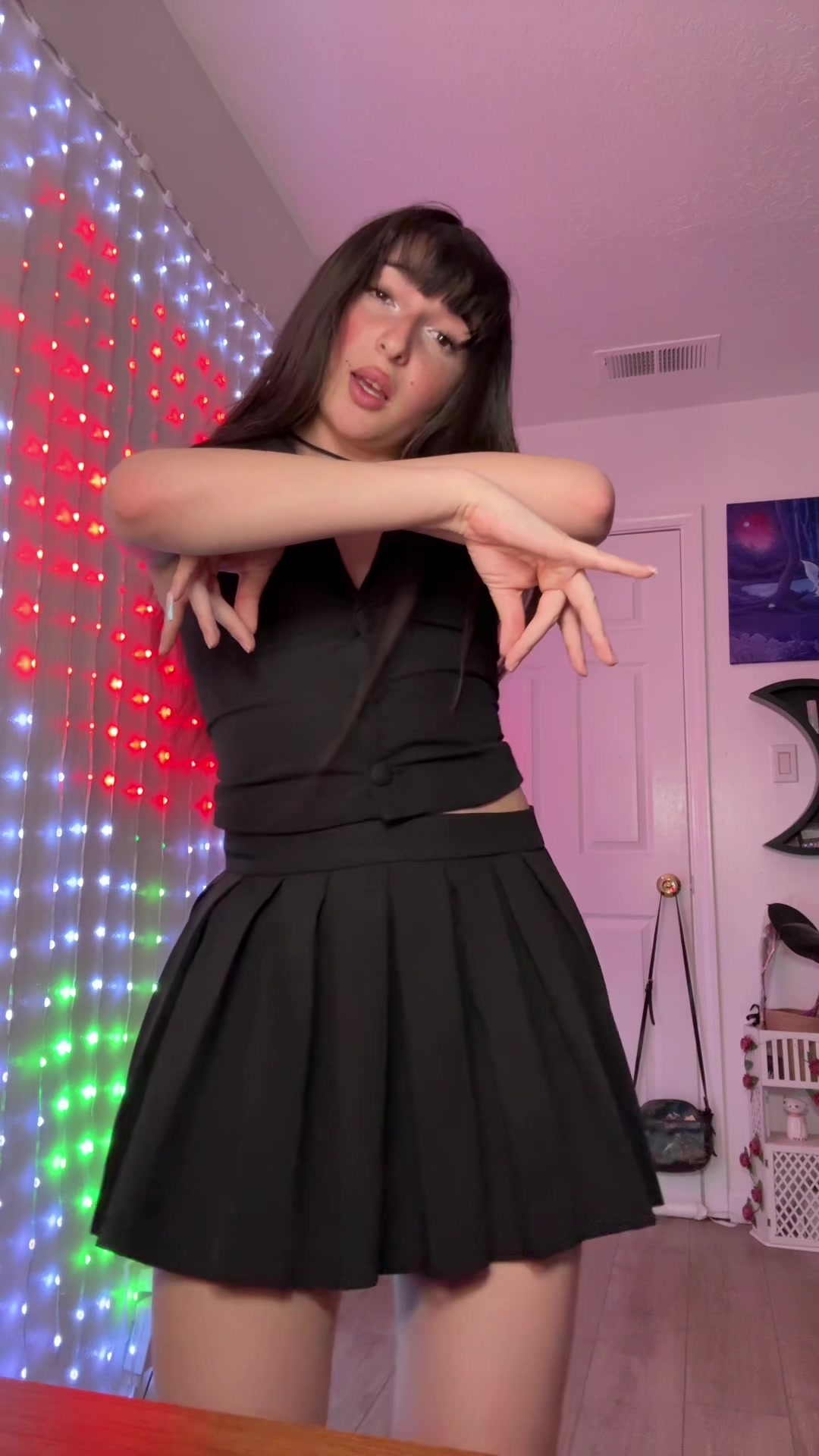 looked like an actual freak filming | Jess Hurly (@jess_hurly)