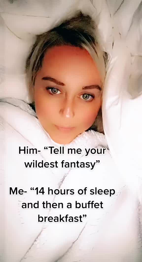 MINDI NICOLE (@mindinicole26) - Urlebird