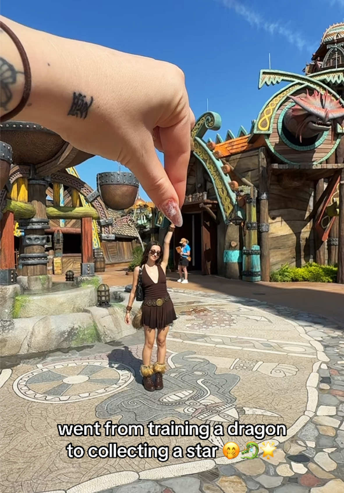 Léa Martinez (@slayeas) - Urlebird